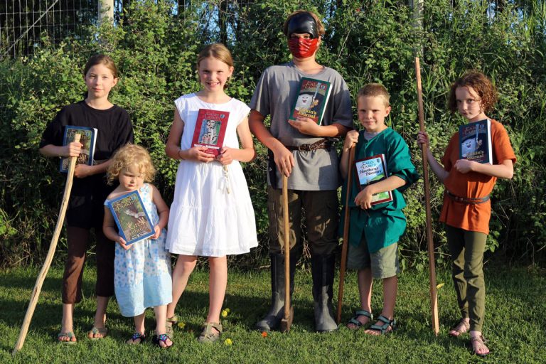 The Tales of Larkin (a review by Ruth Anne, age 10) - Gretchen Louise